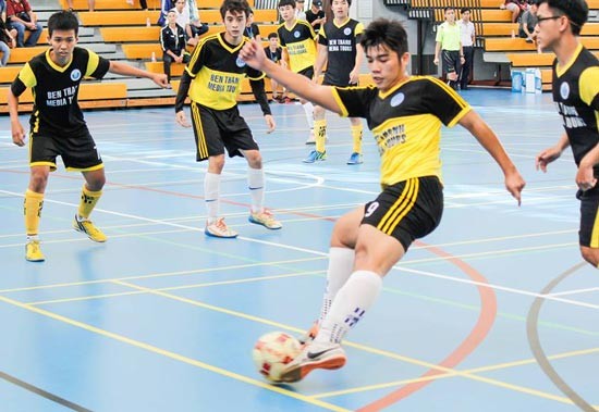 15 trường đại học dự Futsal RMIT Việt Nam mở rộng 2016 | CHUYÊN TRANG ...