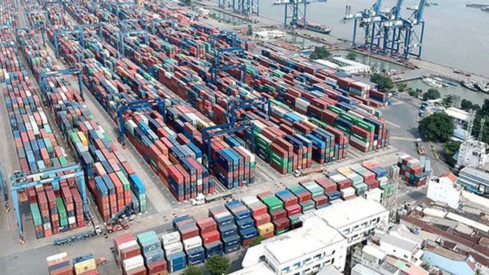 Cat Lai Port faces container backlog due to shortage of workers | SGGP ...