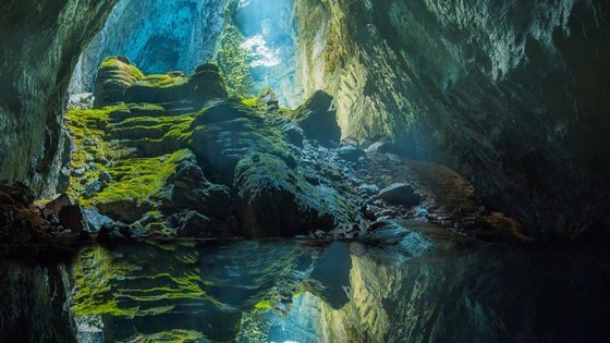 Son Doong Cave named among ten Most Incredible Caves in The World ...
