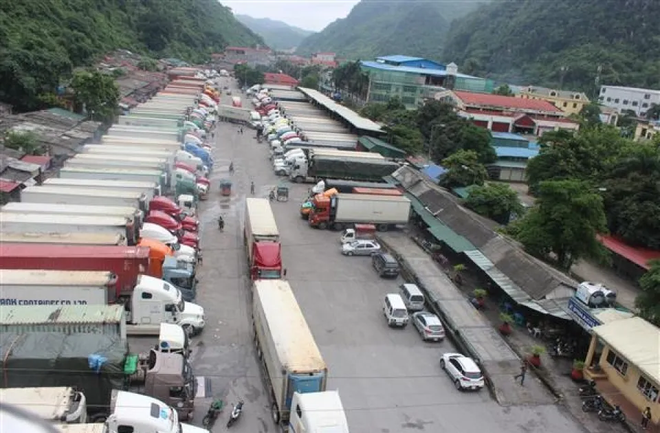 China’s Guangxi Region Reopens Border for Trade With Vietnam Province ...
