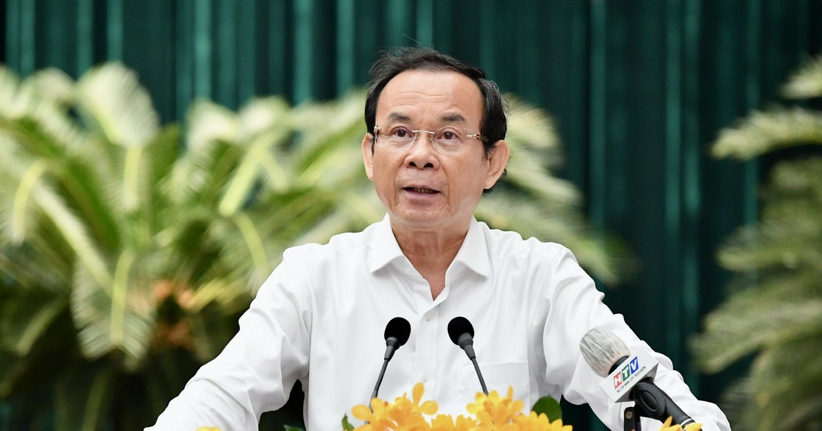 HCMC Party Chief urges faster disbursement of major public investment ...