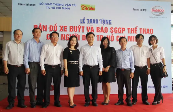 Báo SGGP và Sở GTVT TPHCM: Tặng người dân 10.000 bản đồ xe buýt, 22.000 ...