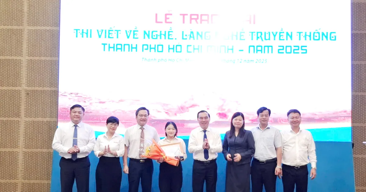 Trao giải Cuộc thi viết về nghề và làng nghề truyền thống TPHCM năm ...