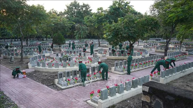 Gần 205 tỷ đồng nâng cấp Nghĩa trang liệt sĩ Đồi 82, Tây Ninh | BÁO SÀI ...