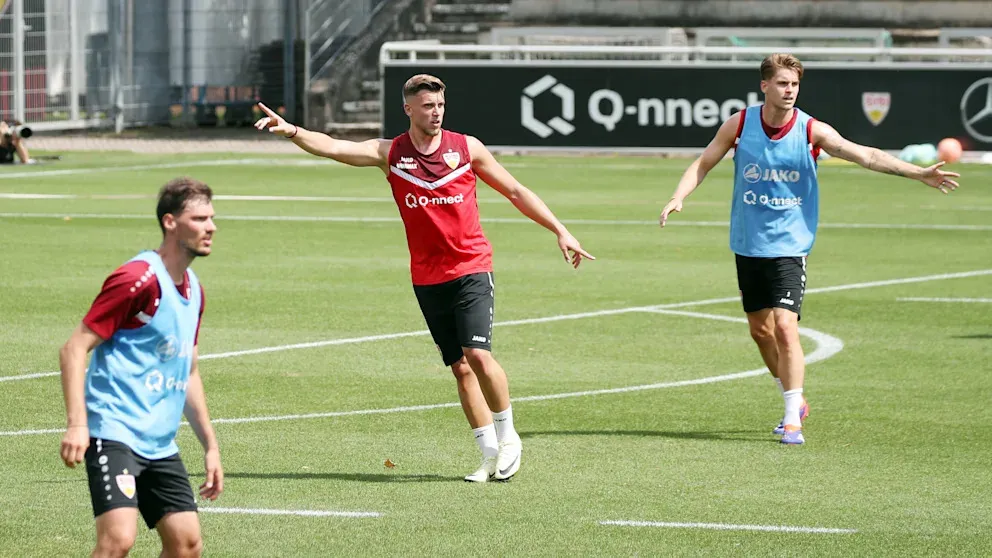 Thiên Nga chờ đợi Ermedin Demirovic | CHUYÊN TRANG THỂ THAO