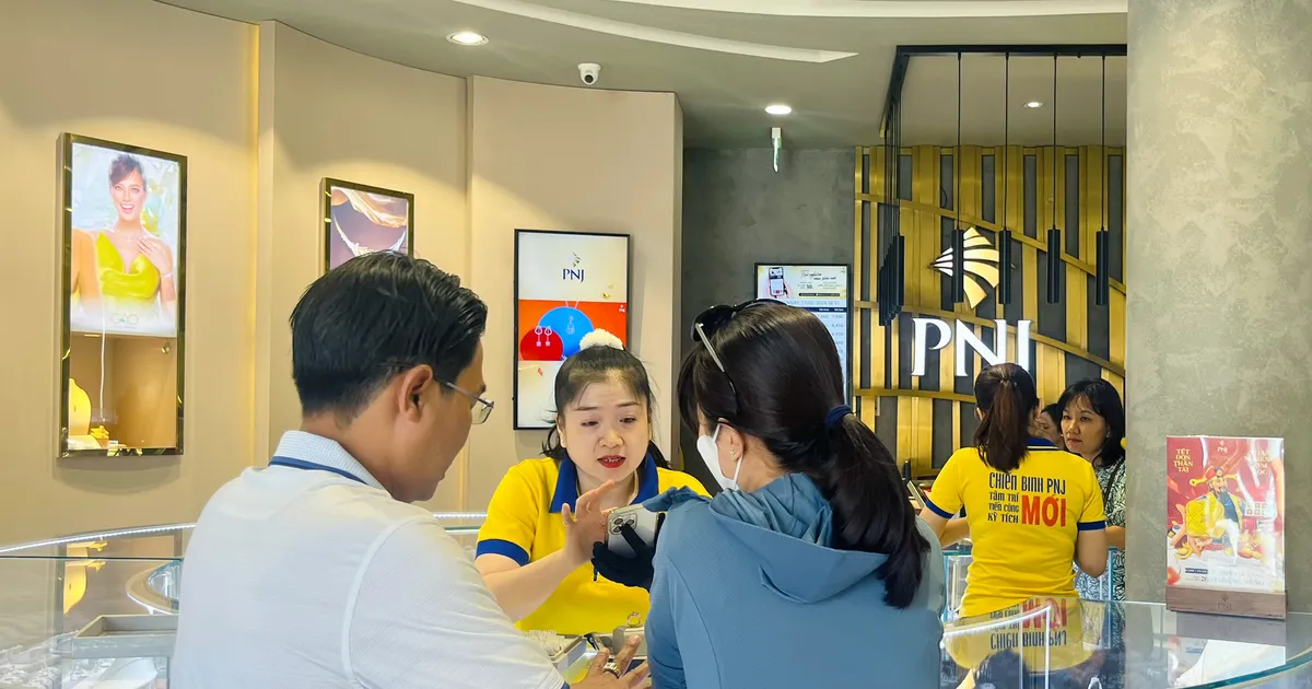 Sáng 24-2, vàng trong nước quay đầu tăng trở lại | BÁO SÀI GÒN GIẢI PHÓNG