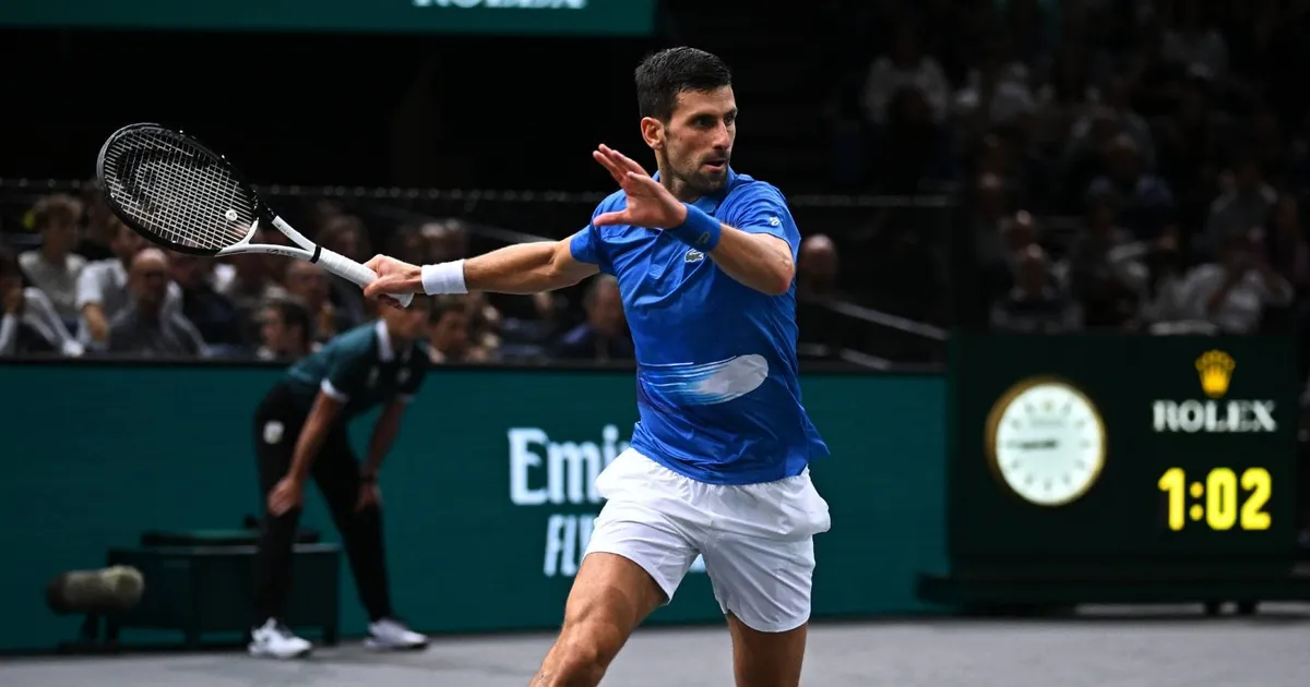 Paris Masters: Novak Djokvic vs Stefanos Tsitsipas, Hoger Rune vs Felix Auger-Aliassime để tranh ...