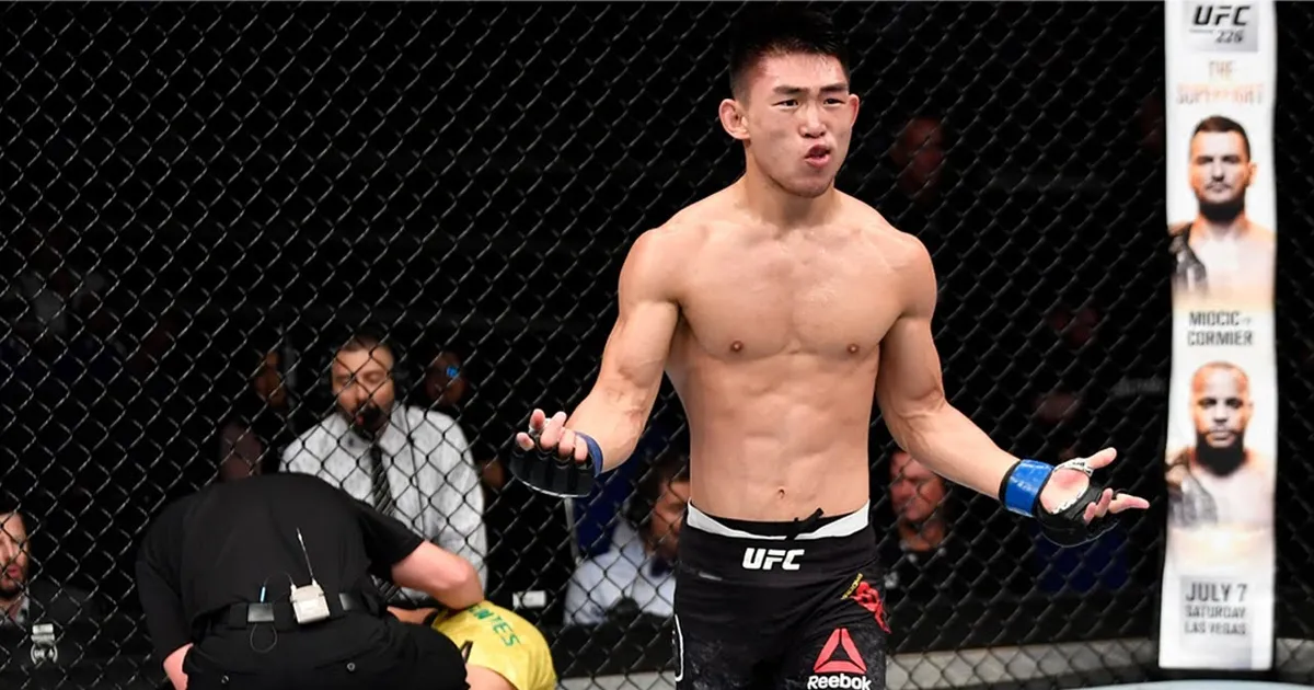 Đối thủ mới của Petr Yan (I): “Cậu bé Kung Fu” Song Yadong đã từng học võ ở Thiếu Lâm Tự năm 9 ...