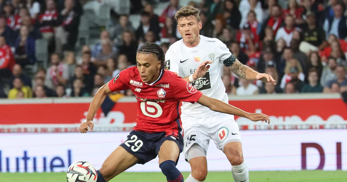 Nguyên nhân em trai Mbappe vắng trận Lille - PSG | CHUYÊN TRANG THỂ THAO