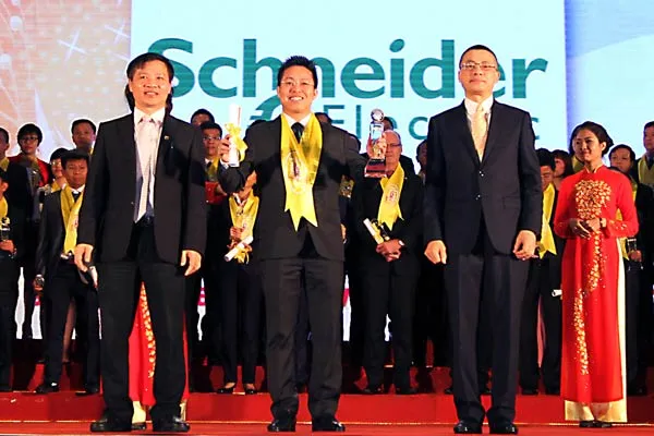 Nhận Giải thưởng Rồng Vàng lần thứ 4 | CHUYÊN TRANG THỂ THAO