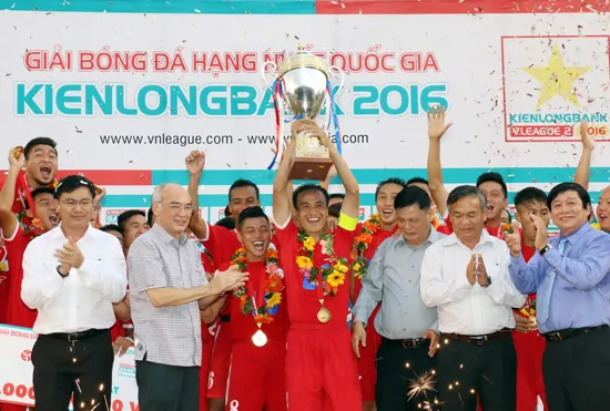 Ông Trần Anh Tú, Chủ tịch LĐBĐ TPHCM: Hy vọng thêm nhiều người cùng ...