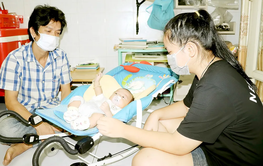 Chăm lo những mảnh đời côi cút vì dịch bệnh | BÁO SÀI GÒN GIẢI PHÓNG