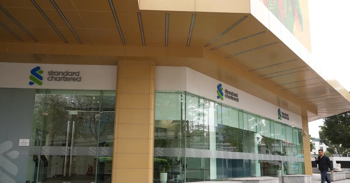 Standard Chartered: Việt Nam tăng tốc, GDP 2025 có thể đạt 7,5% | Báo ...