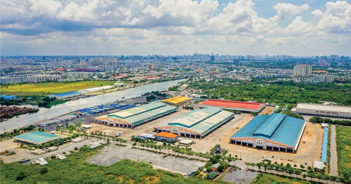 Binh Dien Wholesale Market asks for land rent reduction | SGGP English ...