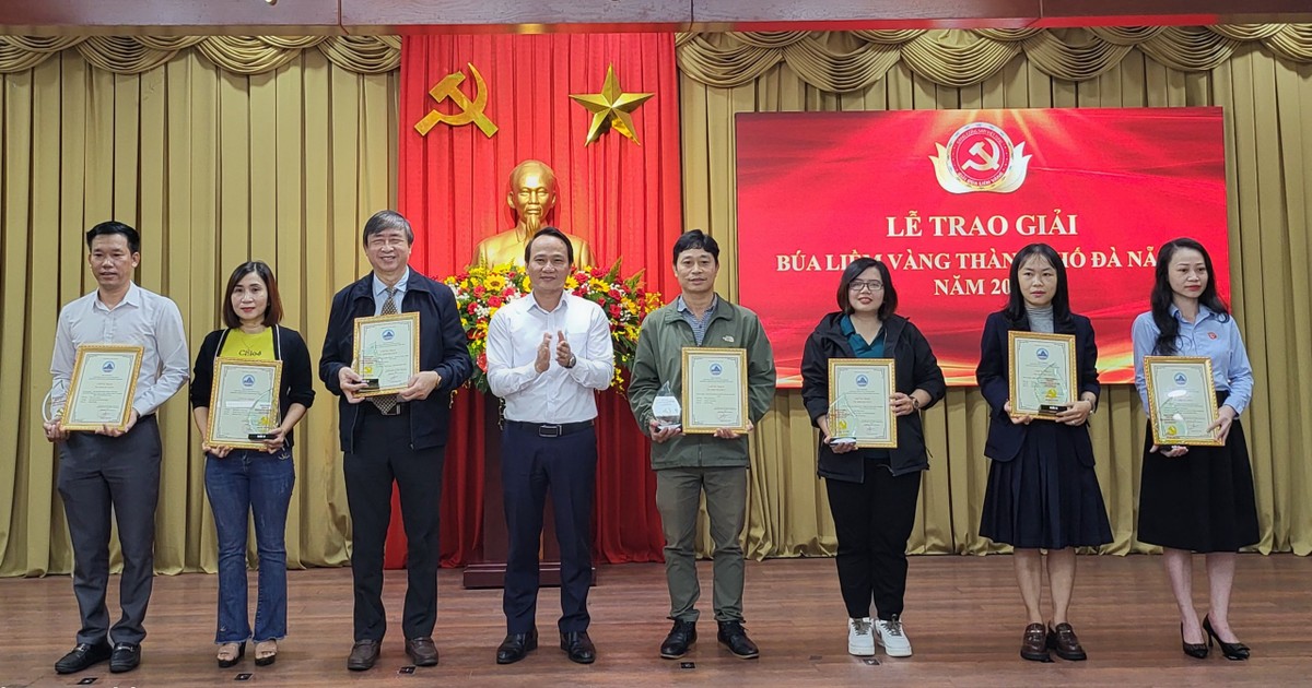 SGGP Newspaper wins prize C at Da Nang’s Bua Liem Award 2023 | SGGP ...