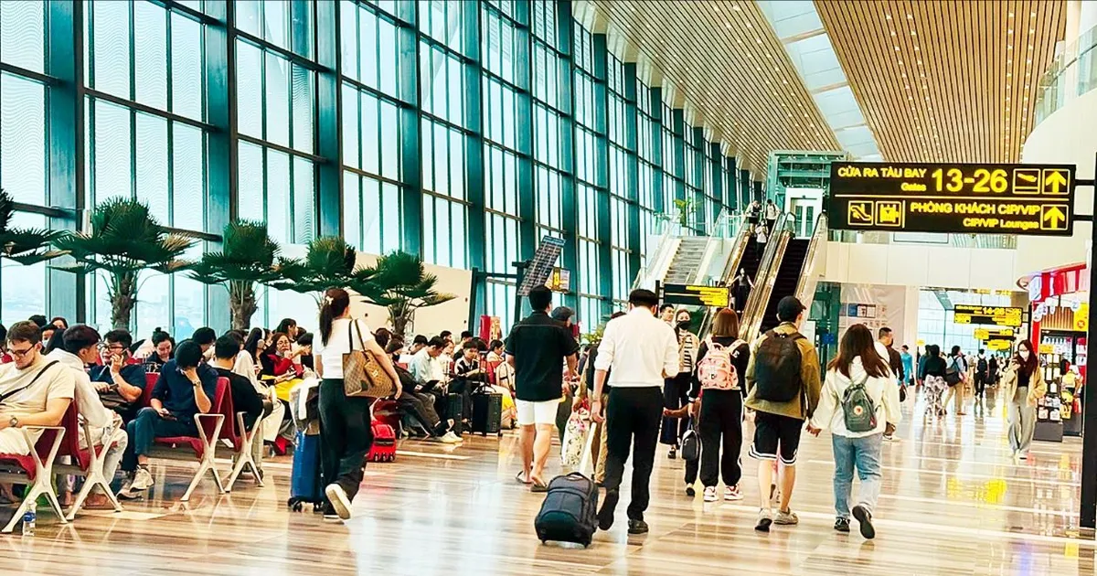 Vi phạm an ninh hàng không bị cấm bay từ 3 tháng đến vĩnh viễn | BÁO ...