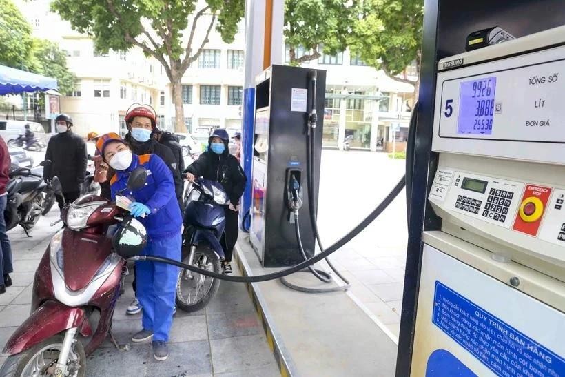 RON95 gasoline prices adjusted up for second consecutive time | SGGP ...
