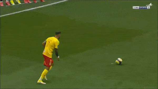 Lens vs Lorient 2-2: Jonathan Clauss mở tỷ số, Armand Lauriente, Thomas ...