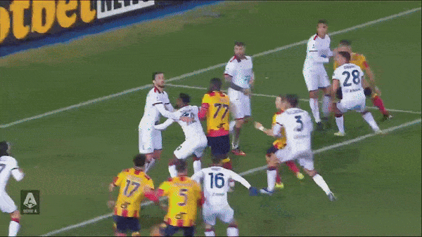 Lecce vs Cagliari 1-1: Gendrey đánh đầu cận thành mở bàn, VAR công nhận ...