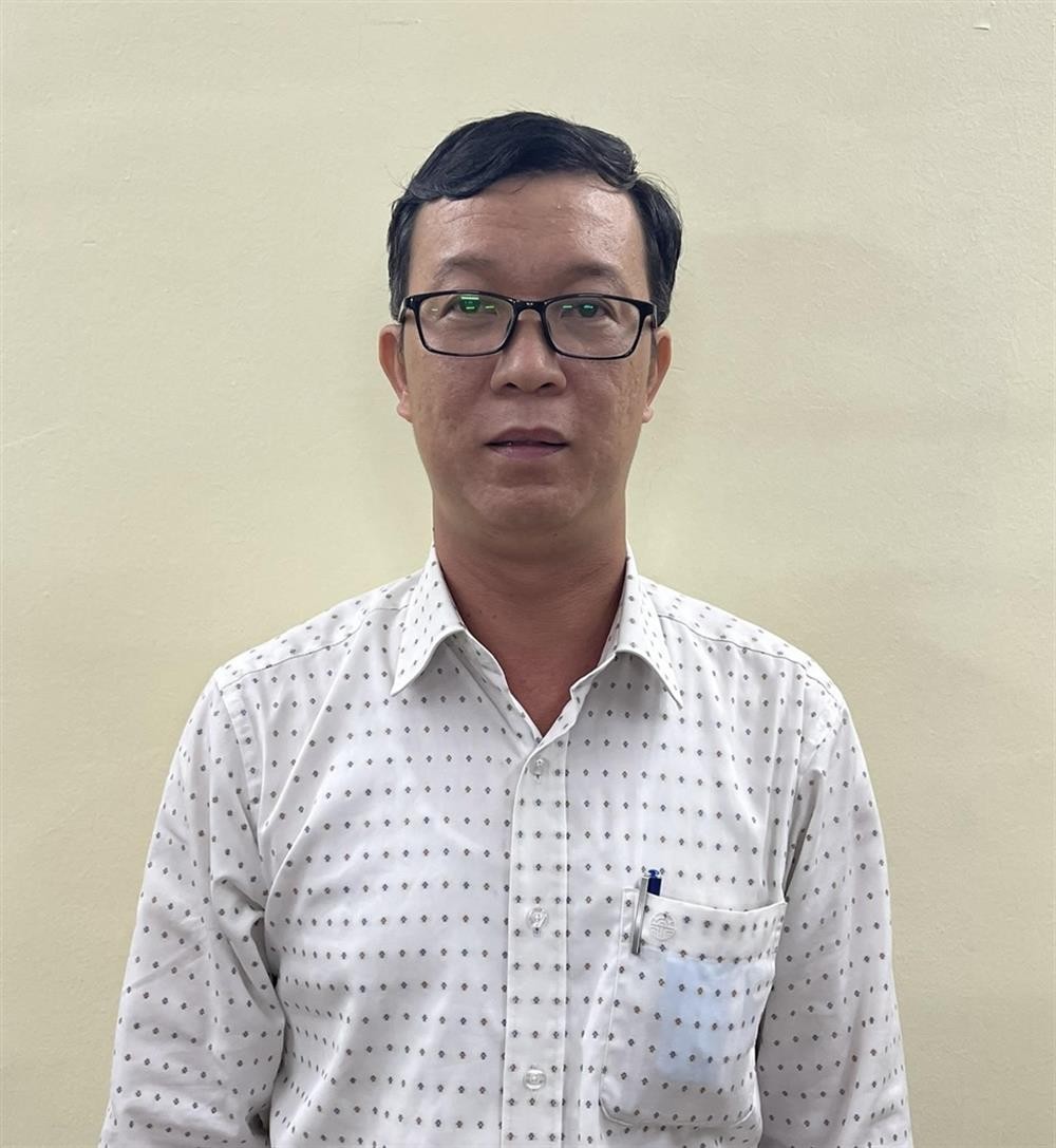 Officer of HCMC Department of Agriculture, Rural Development arrested ...