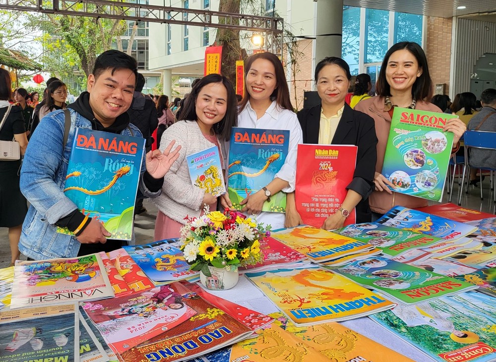 Da Nang City opens Spring Newspaper Festival | SGGP English Edition