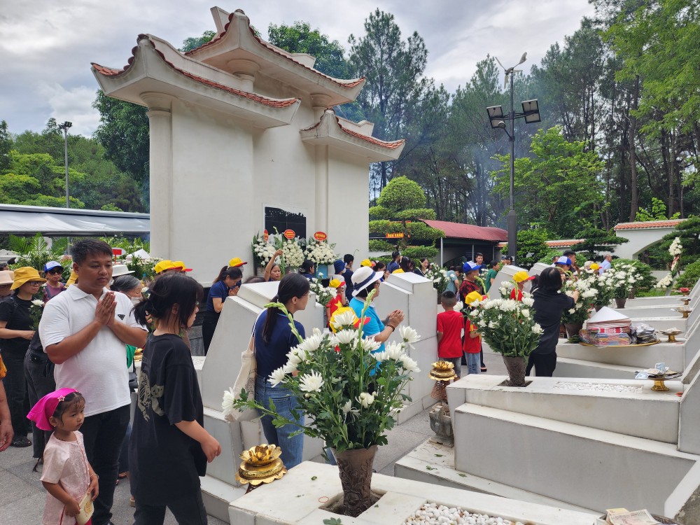 Dong Loc T-junction martyrs commemorated in Ha Tinh | SGGP English Edition