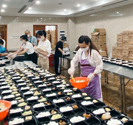 Overseas Vietnamese singer Phi Nhung dies after month-long battle with ...