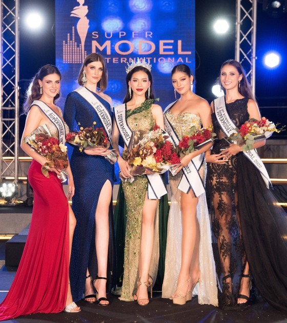 Vietnamese beauty achieves highest titles at Supermodel International ...