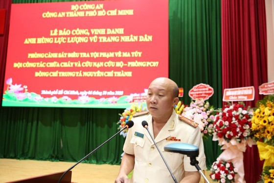 HCMC police's units, individuals honored with State honorary title ...