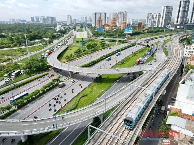 HCMC’s urban railway system development project to be summited to NA ...