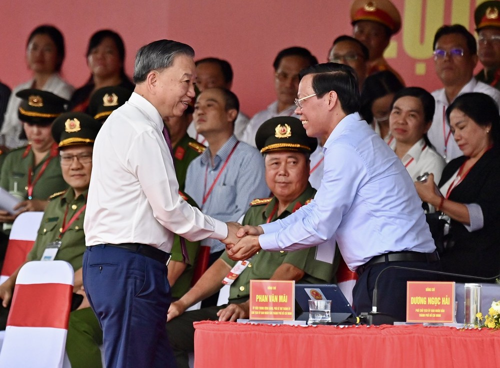 HCMC launches grassroots-level security and order protection force ...
