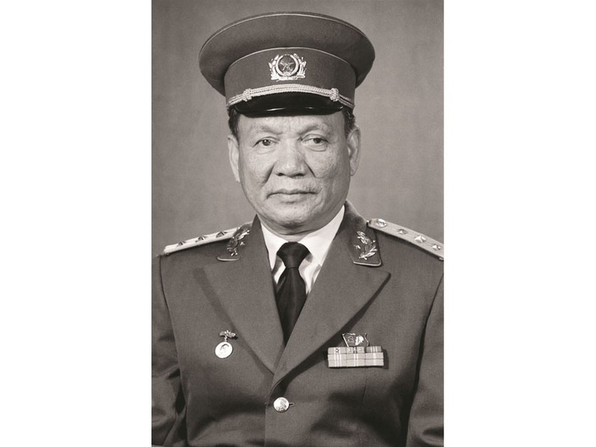 Former President Le Duc Anh passes away, aged 99 | SGGP English Edition